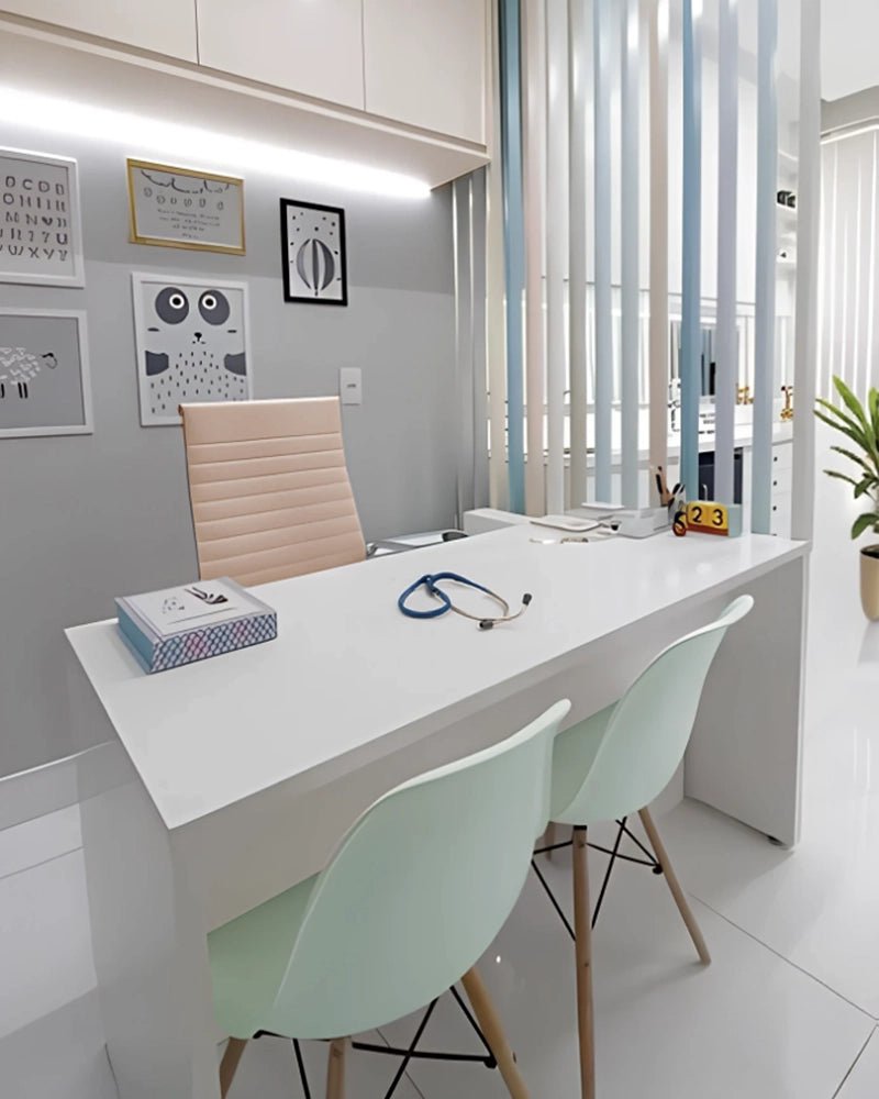 Nordic Minimal Pediatric Consultation Room – Davinciya